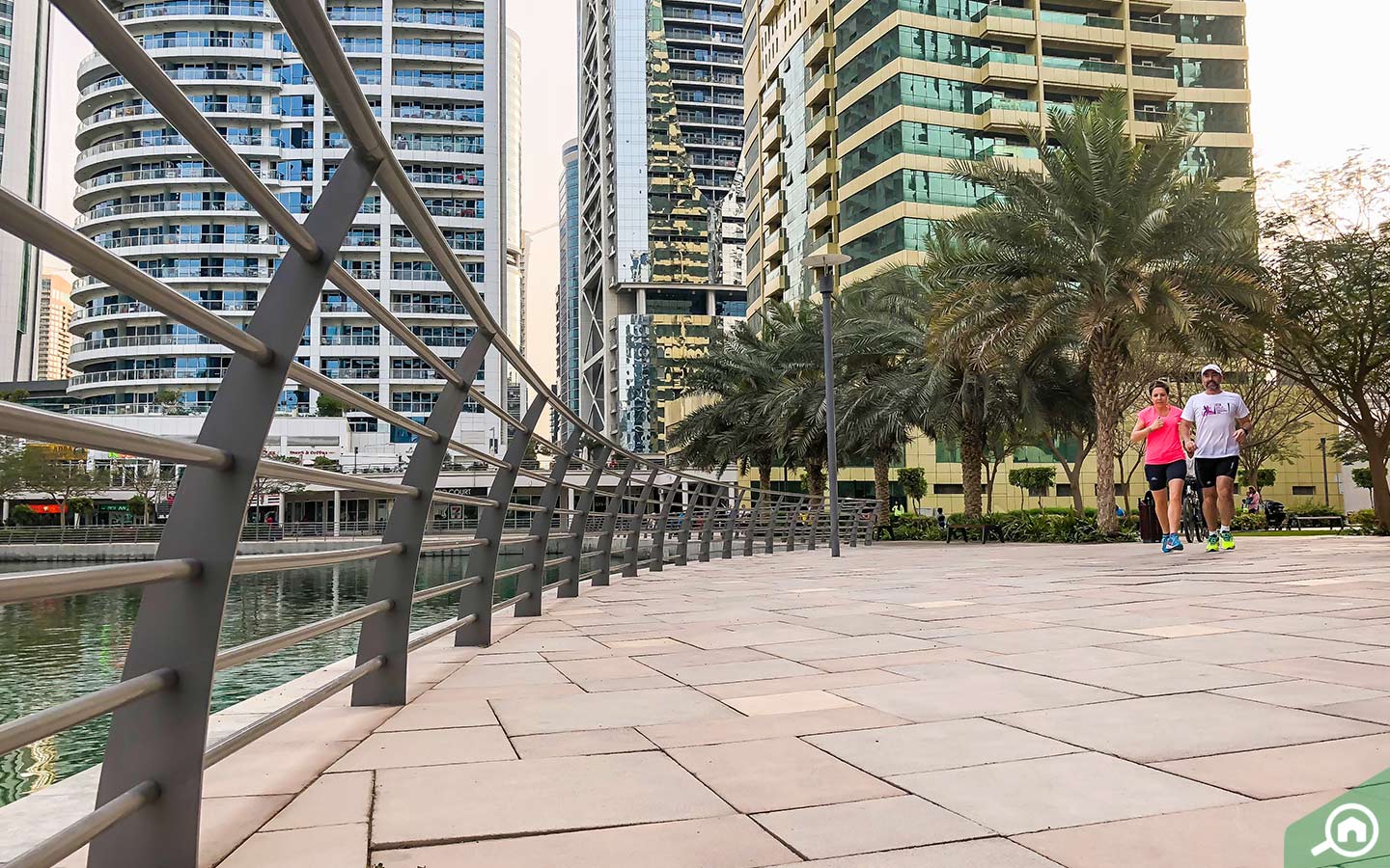 Pros & Cons of Living in JLT (Jumeirah Lake Towers) - MyBayut
