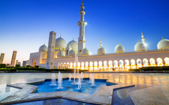 7 Unique Sheikh Zayed Mosque Facts You Should Know - MyBayut