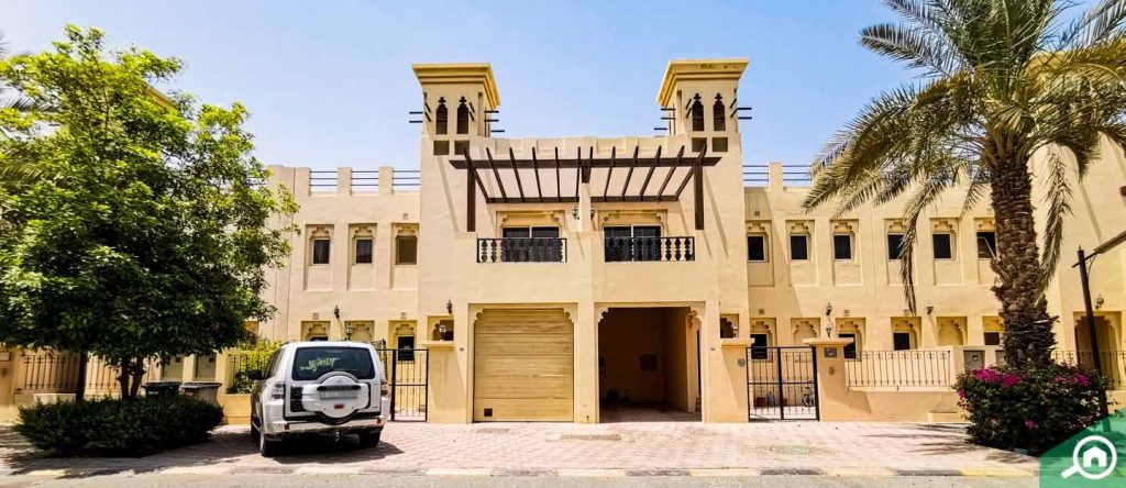 Top areas with Villas and apartments for sale in Al Hamra Village - MyBayut