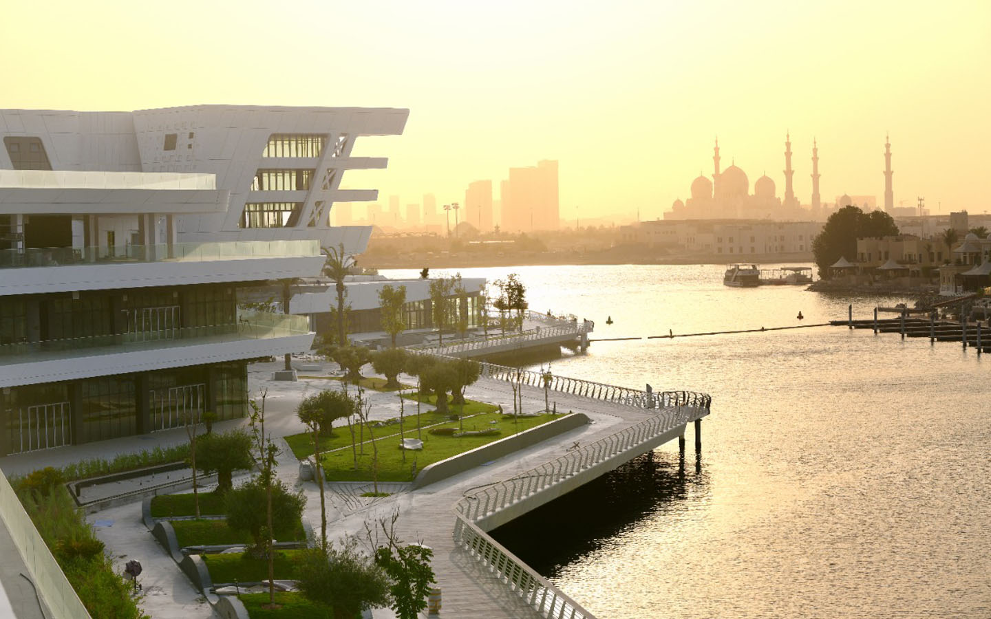 All About Al Qana in Abu Dhabi: Attractions, Location and More - MyBayut