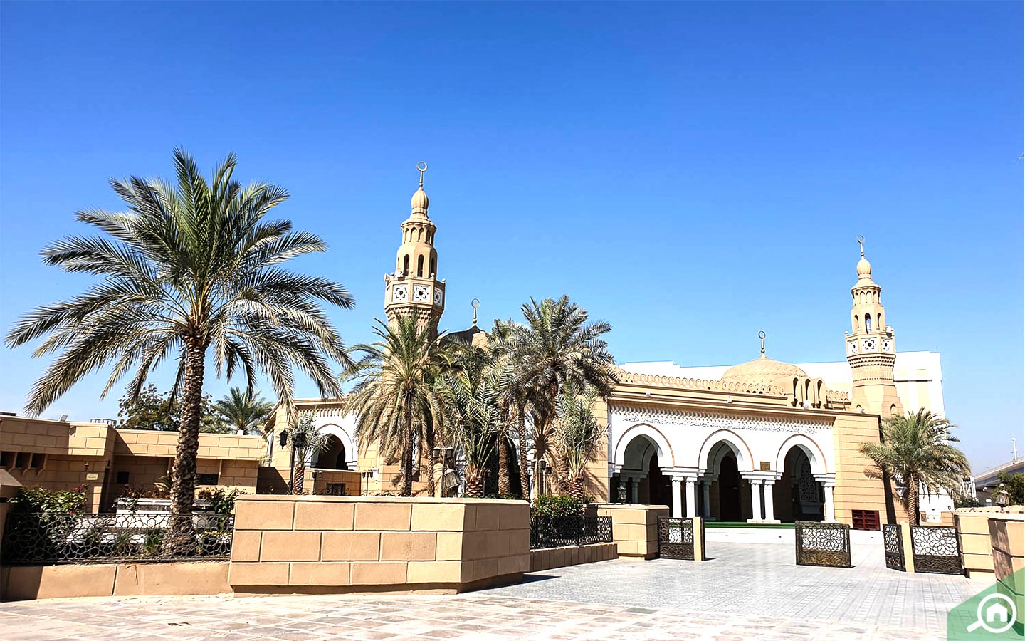 Most Beautiful Mosques in Dubai: Jumeirah, Grand & More - MyBayut