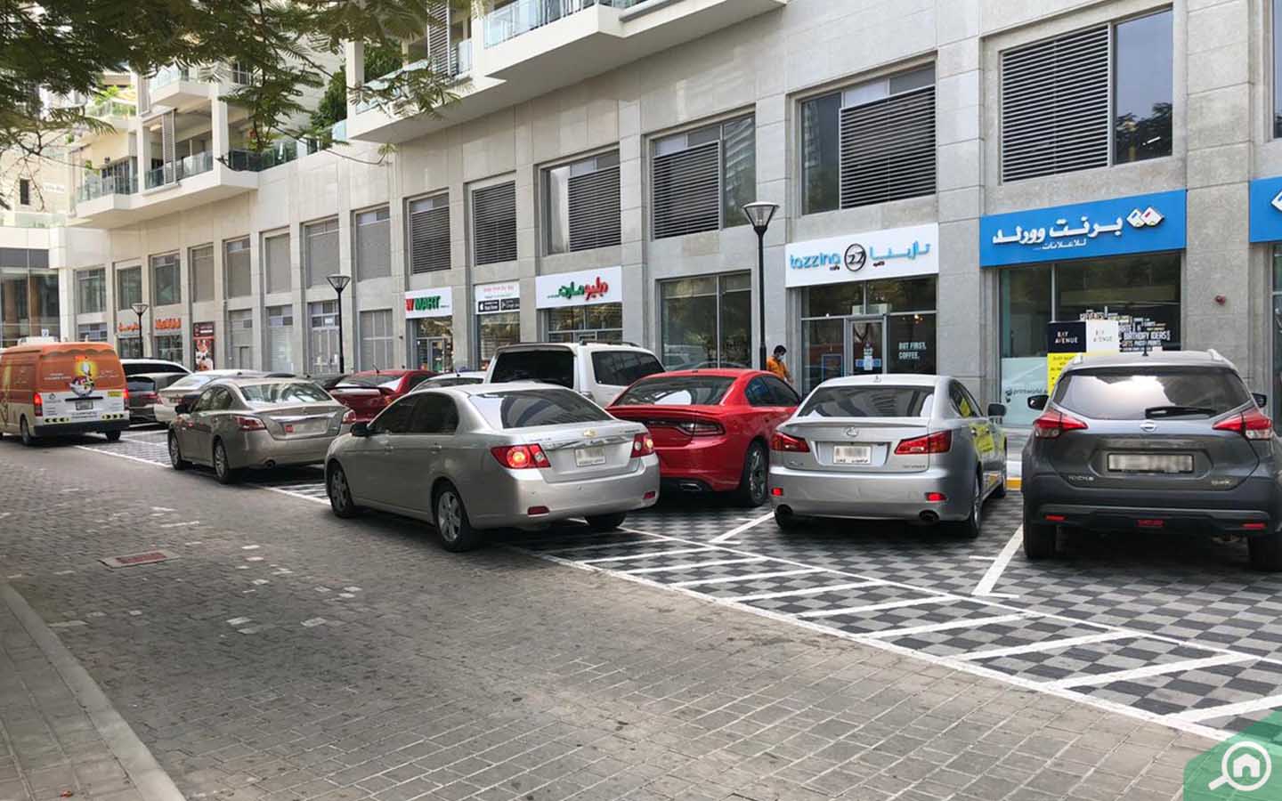 Best Bay Avenue Mall shops: Choithrams, Life Pharmacy & more - MyBayut