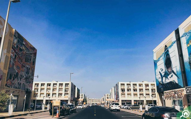 Markets in Dubai Karama: Karama Centre, Ansar Gallery & more - MyBayut