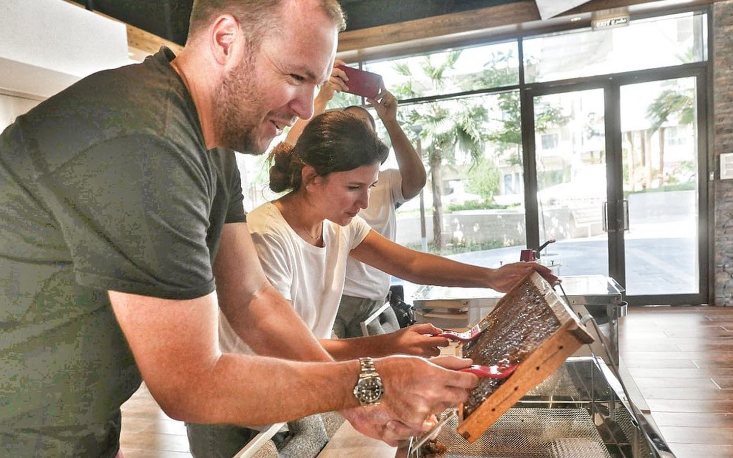 All About the Beekeepers Association UAE - MyBayut