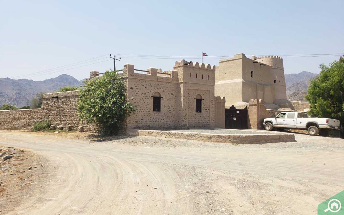 Al Bithnah Fort Fujairah: A historical site in Fujairah -MyBayut