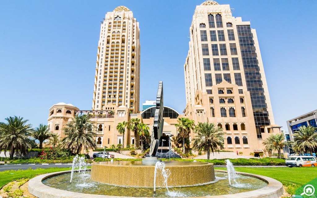 A Guide to Dubai Media City: Restaurants, Amphitheatre & More - MyBayut