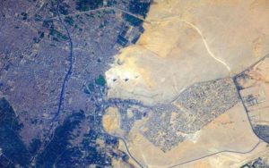 Man-Made Structures Visible from Space: Palm Jumeirah, Giza Pyramids ...