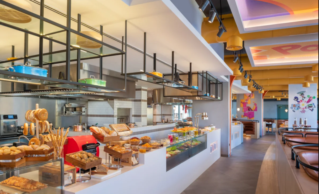 عروض مطاعم الكريسماس في أبوظبي : سايدكيكس - خيال - قصر السراب | ماي بيوت