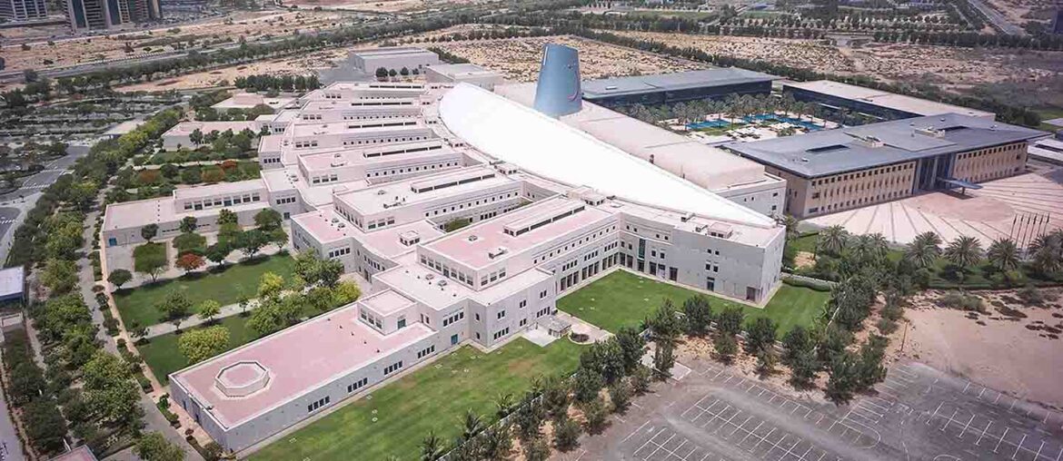 Dubai Zayed University Guide: Courses, Scholarships & More - MyBayut