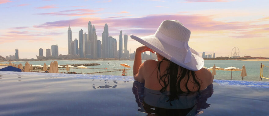 Best Infinity Pools in Dubai: Aura Skypool, The Lagoon & More - MyBayut