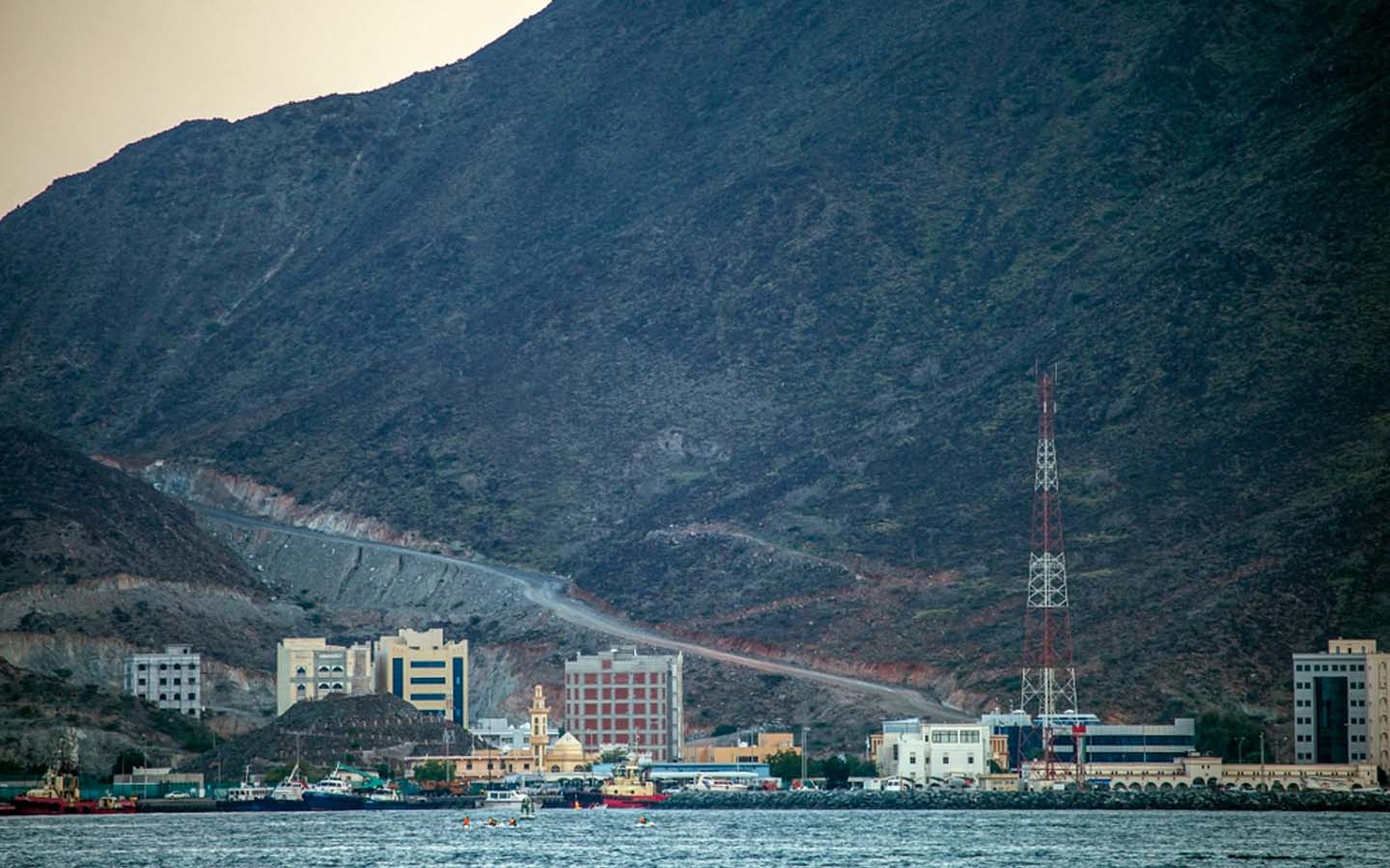 All about the Fujairah Port: Terminals, Location & more - MyBayut