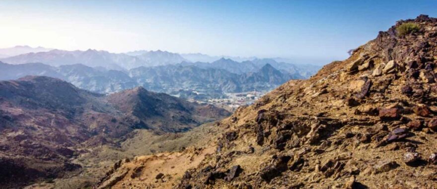 Hajar Mountains in UAE: Wadis, Facts, Geology & More - MyBayut