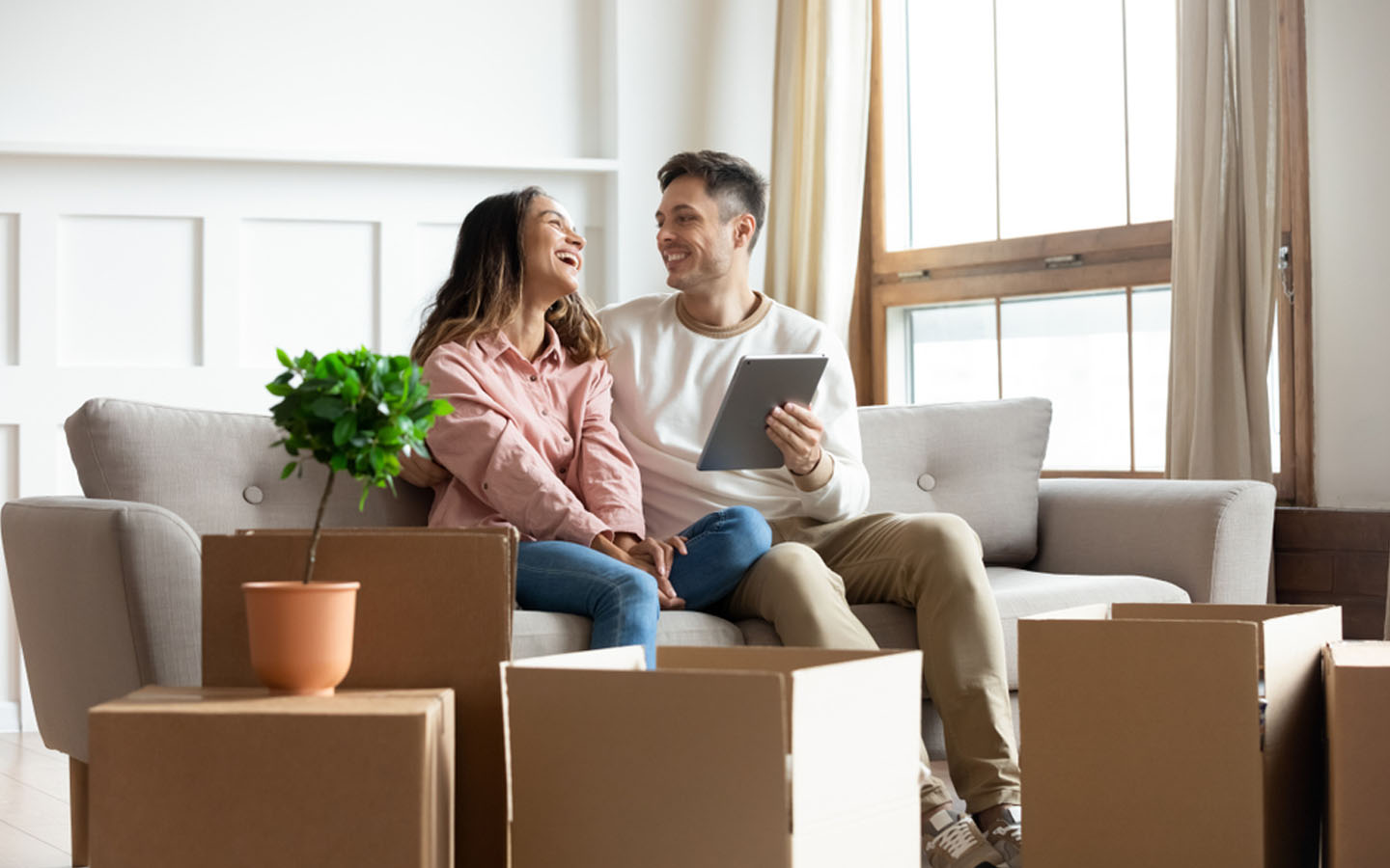 Best House Movers in Dubai: The Box, E Movers & More - MyBayut