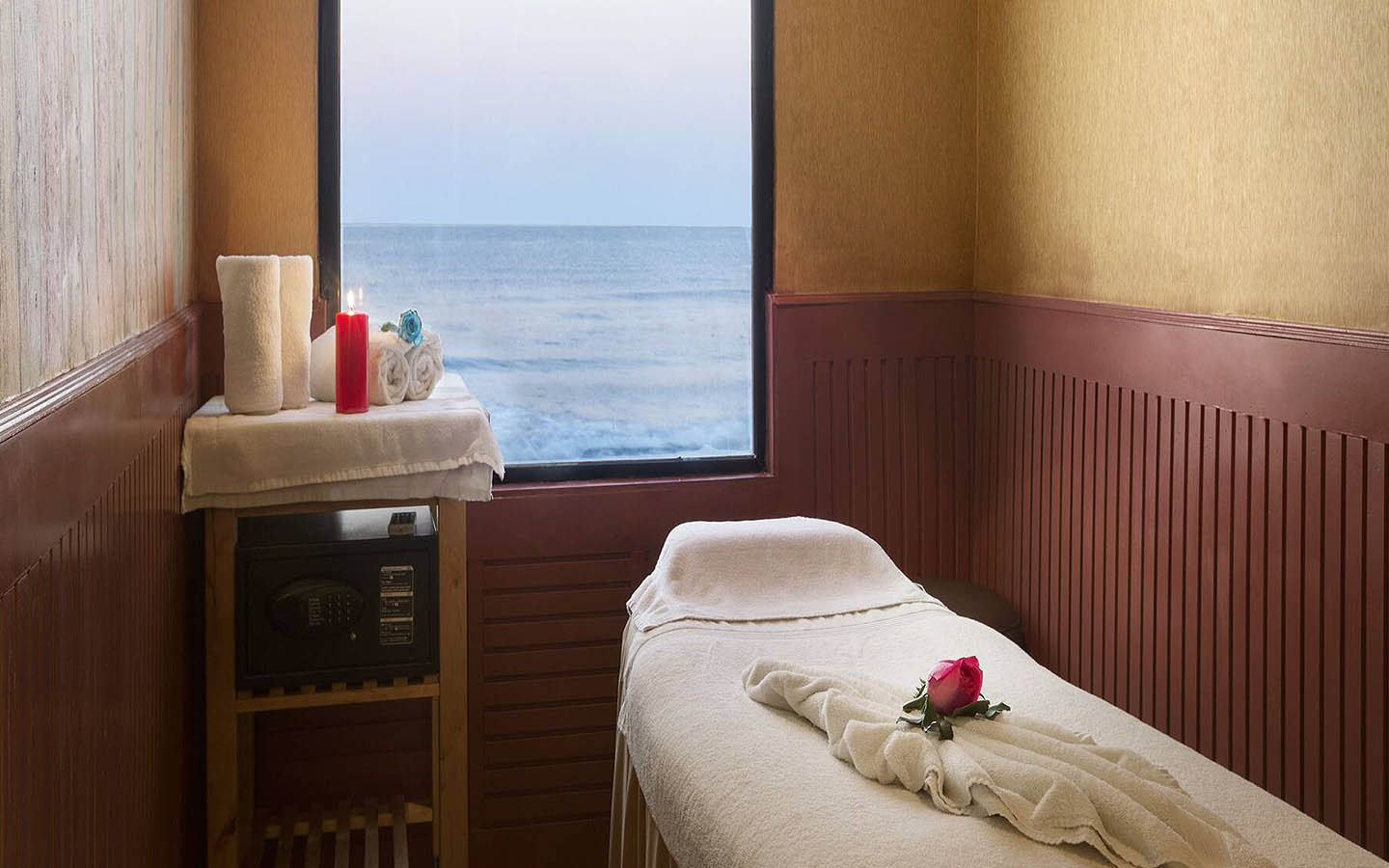 Ramada by Wyndham Beach Hotel Ajman: Rooms, Cost & More - MyBayut