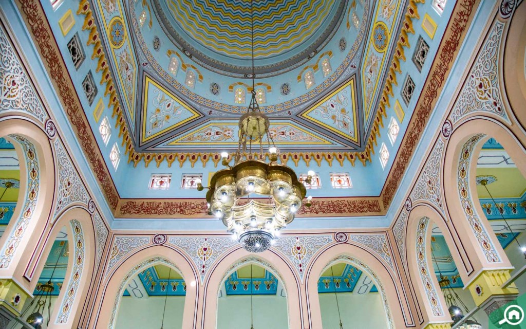 All About Jumeirah Mosque, Dubai: Location, Timings, Guided Tours - MyBayut