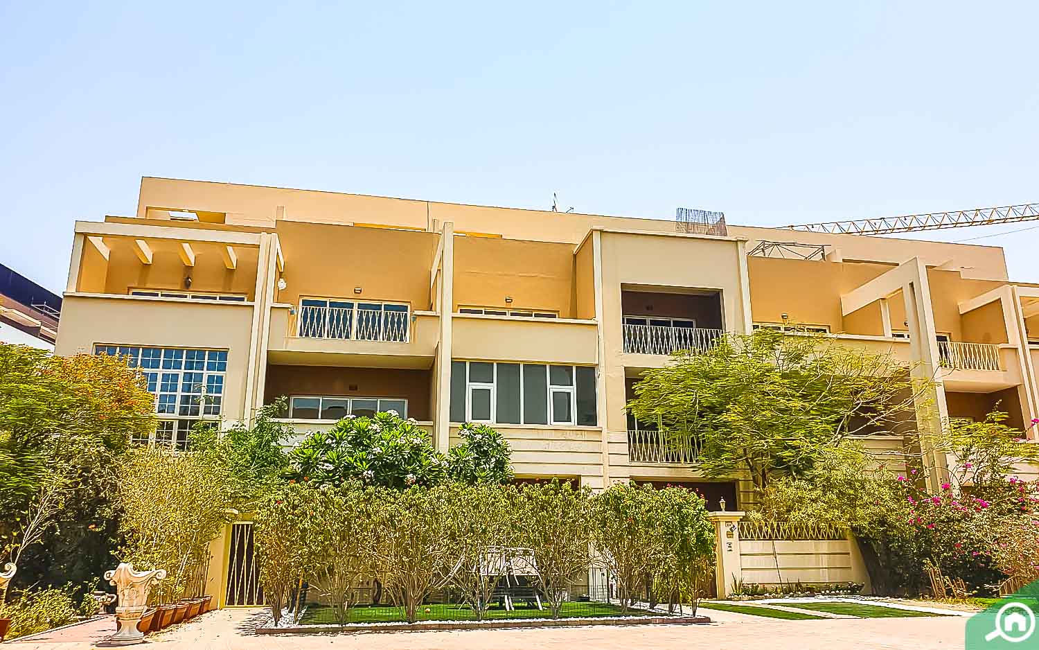 Finding JVC Villas for Sale: Diamond Views, District 10 & More - MyBayut