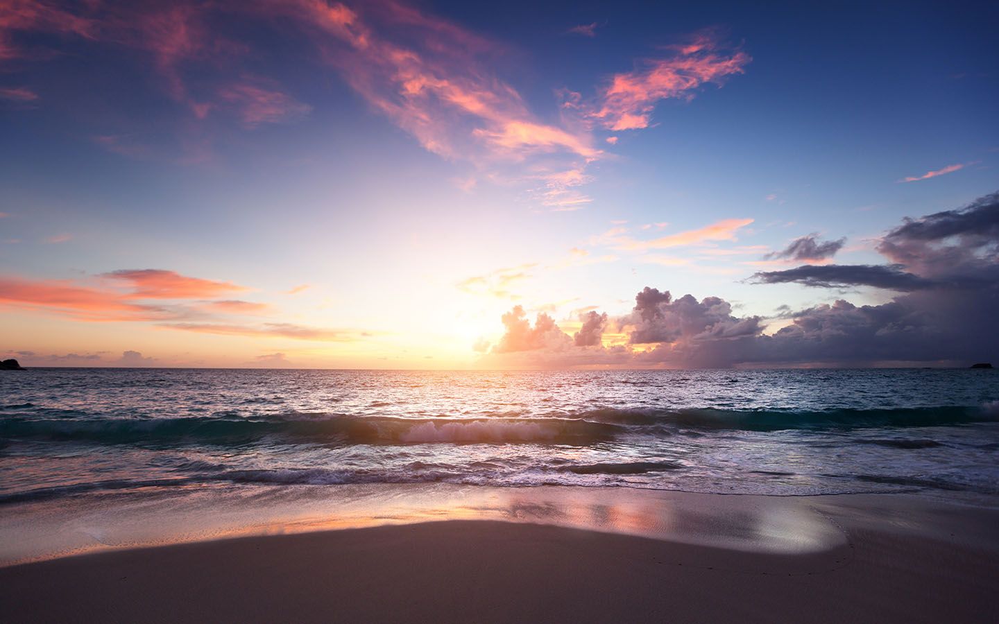 Dubai Night Beaches: Jumeirah 2, 3 and More - MyBayut