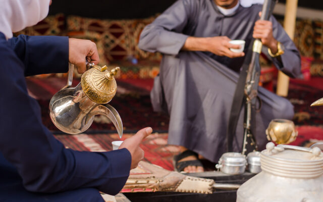 أمثال إماراتية شعبية ،عن القيم والبحر والمزيد | ماي بيوت