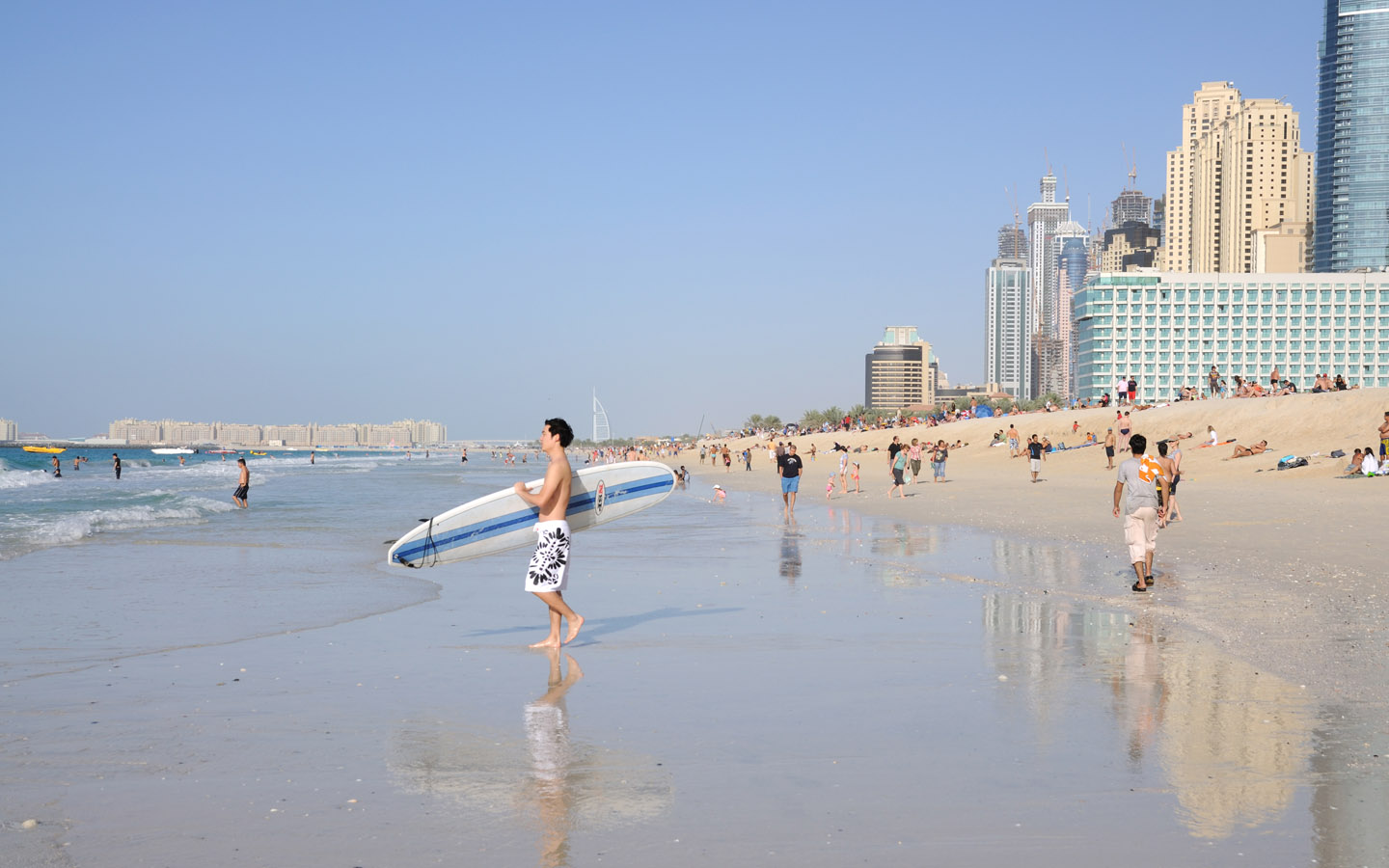 Outdoor Adventures in the UAE: Ziplines, Skydiving & More - MyBayut