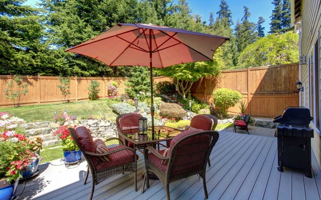 8 Small Backyard Ideas to Create the Perfect Garden Retreat - MyBayut