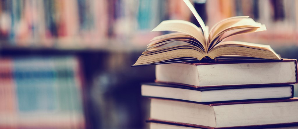 Complete Guide to Sharjah Library: Location,Timings & Rules - MyBayut
