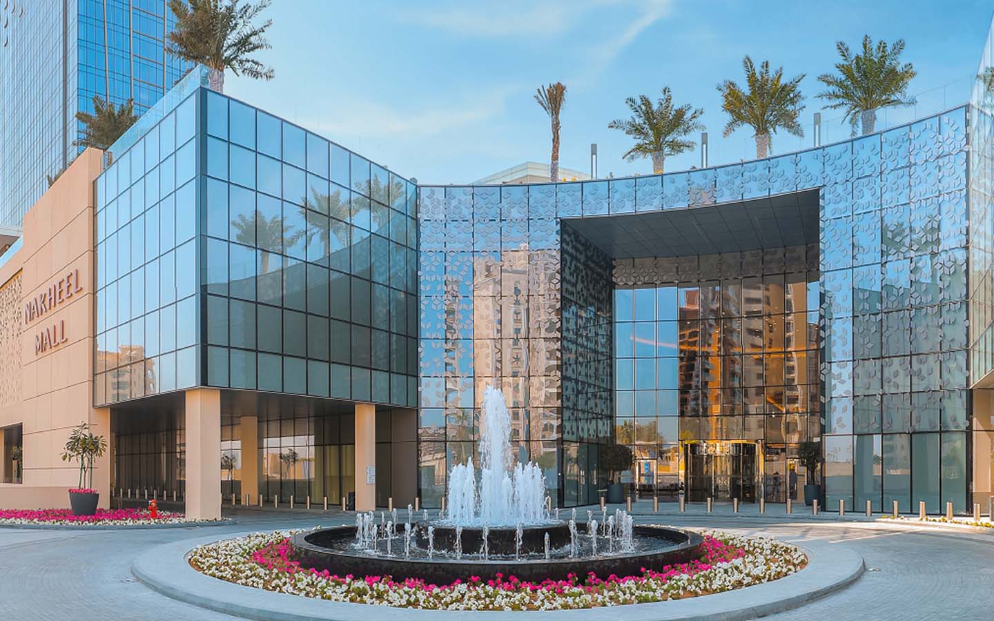 All About St Regis Gardens: Restaurants, Bars & More - MyBayut