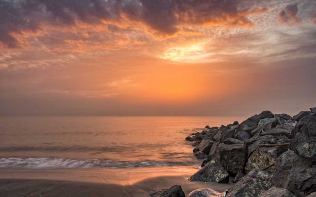 Best Beaches in Fujairah: Khorfakkan, Umbrella Beach & More - MyBayut