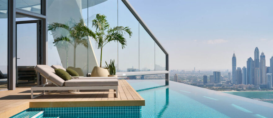 Best Rooftop Pools in Dubai: Aura, Ce La VI, Tasca & More - MyBayut