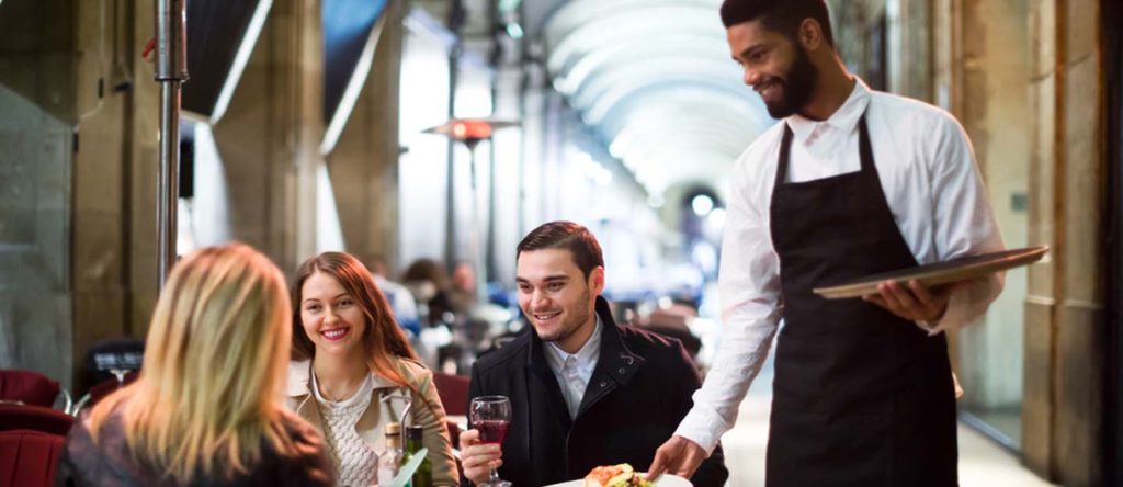 Tipping in Dubai: Restaurants, Hotels, Drivers & More - MyBayut