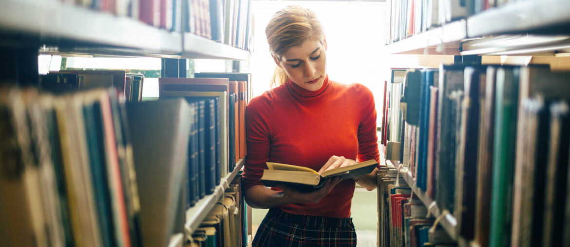 Public Libraries in Abu Dhabi: Khalifa Park, Al Marfa & More - MyBayut