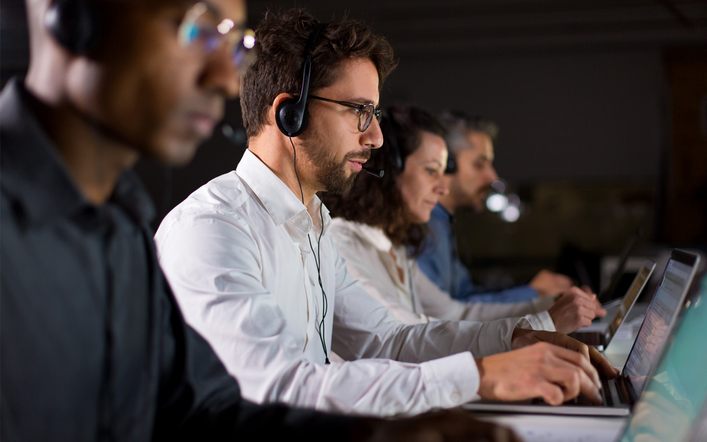 Best Typing Centres in Dubai: Al Manara Centre, Fixit & More - MyBayut