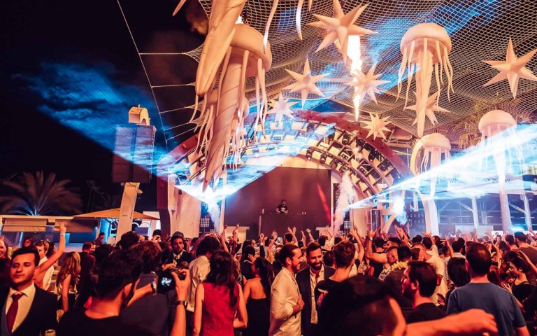 Zero Gravity Dubai: Events, Prices, Timings & More - MyBayut