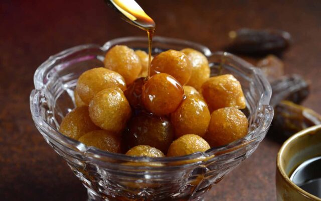 Popular Arabic Sweets & Desserts: Kunfa, Baklawa & More - MyBayut