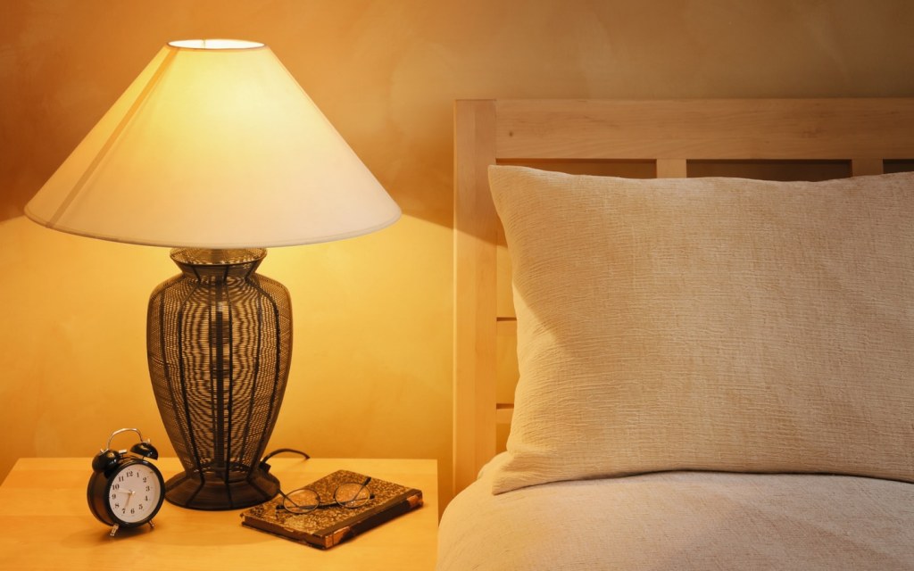 6 Tips on How to Organise a Bedside Table - MyBayut