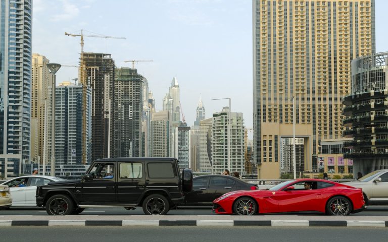 Driving in Dubai: The Dos, The Don'ts, Rules & Safety Tips - MyBayut