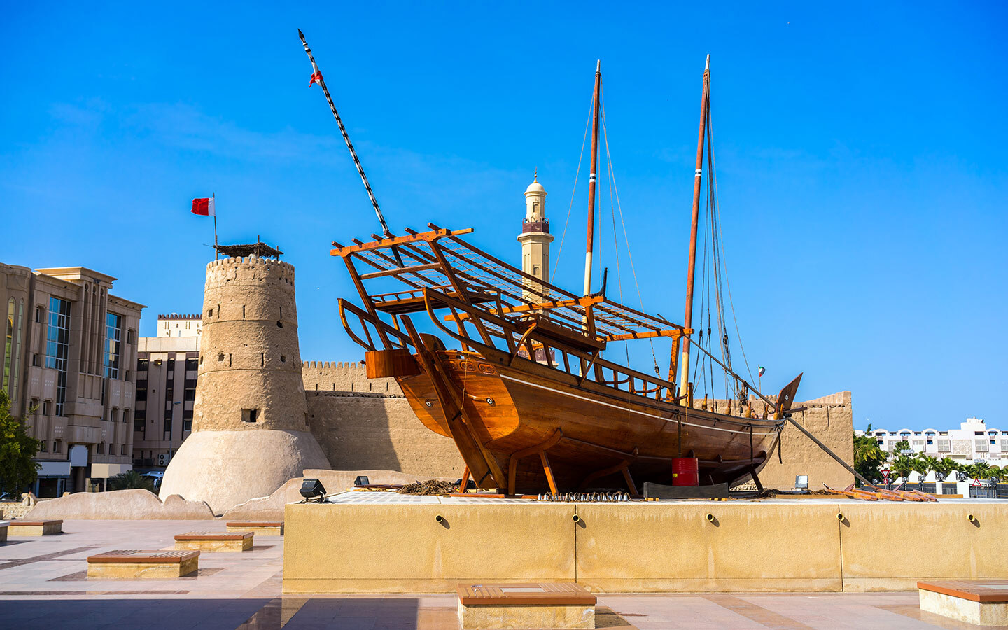 متحف دبي حصن الفهيدي: الموقع، المرافق، الأوقات، التذاكر | ماي بيوت