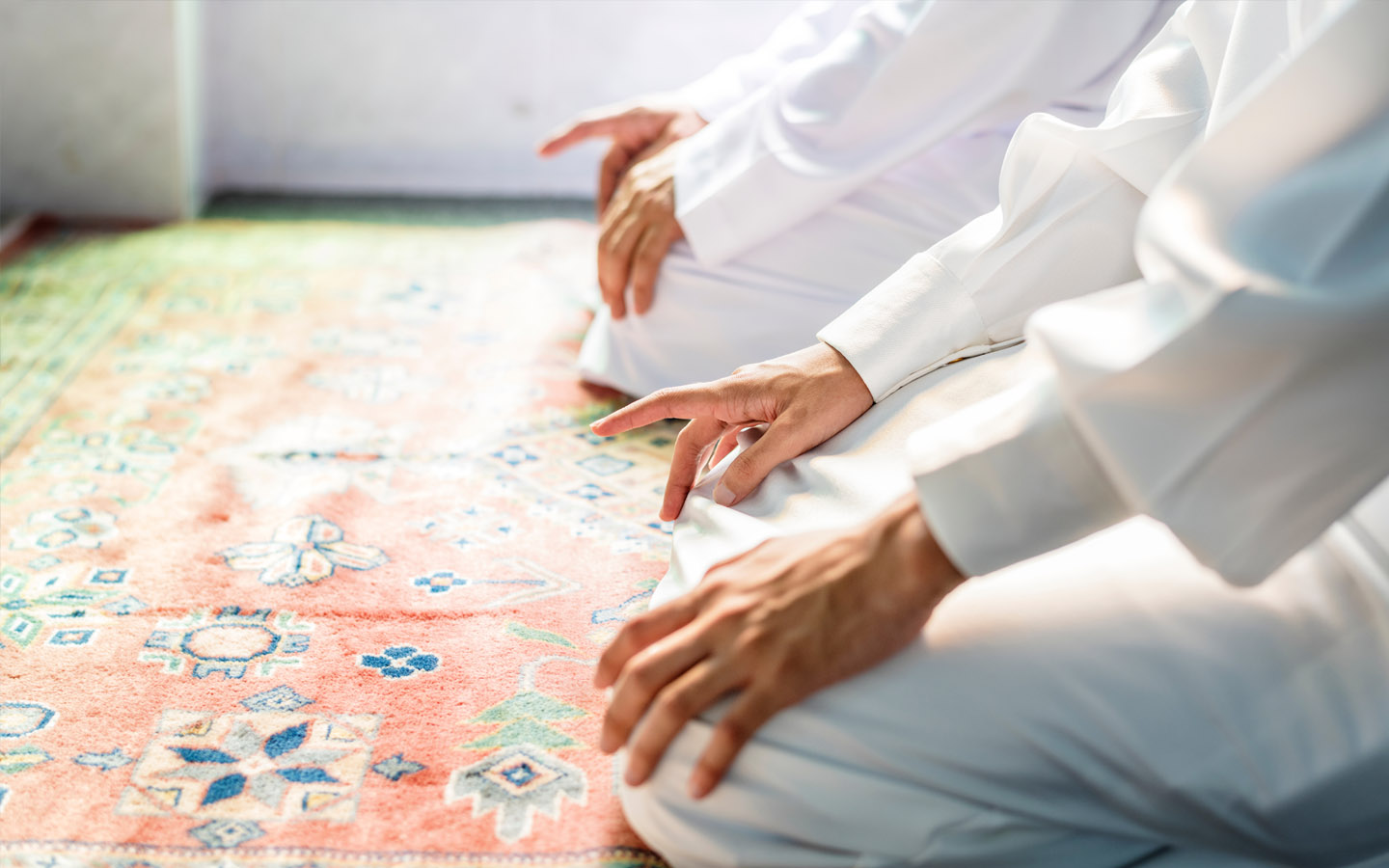 All About Gargash Mosque: Architecture, Location & More - MyBayut