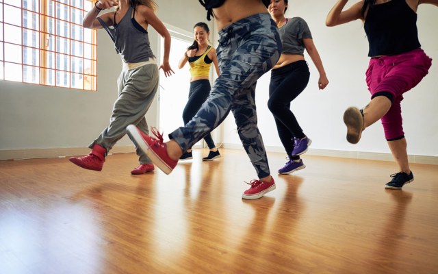 Top Dance Classes in Dubai: Jazz Rockers, Pole Fit & More - MyBayut