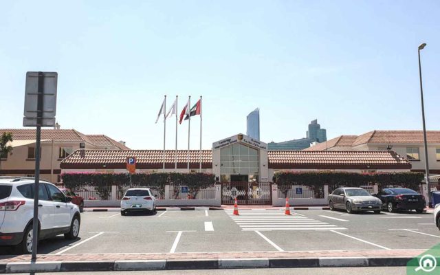 Pros and Cons of living in Al Garhoud: Life in Garhoud - MyBayut