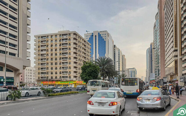 Pros and Cons of Living in Hamdan Street, Abu Dhabi - MyBayut