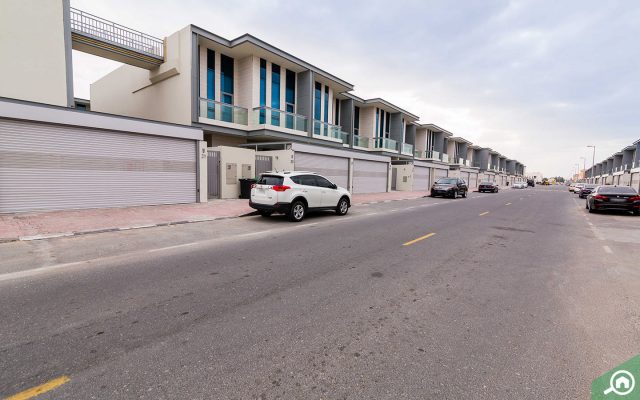 Gated Communities vs Villa Compounds in Dubai - MyBayut