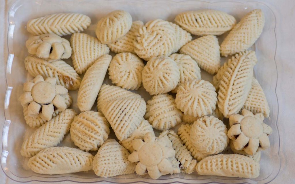 Shops to buy Arabic sweets in Dubai: Firas, Bosporus & More - MyBayut